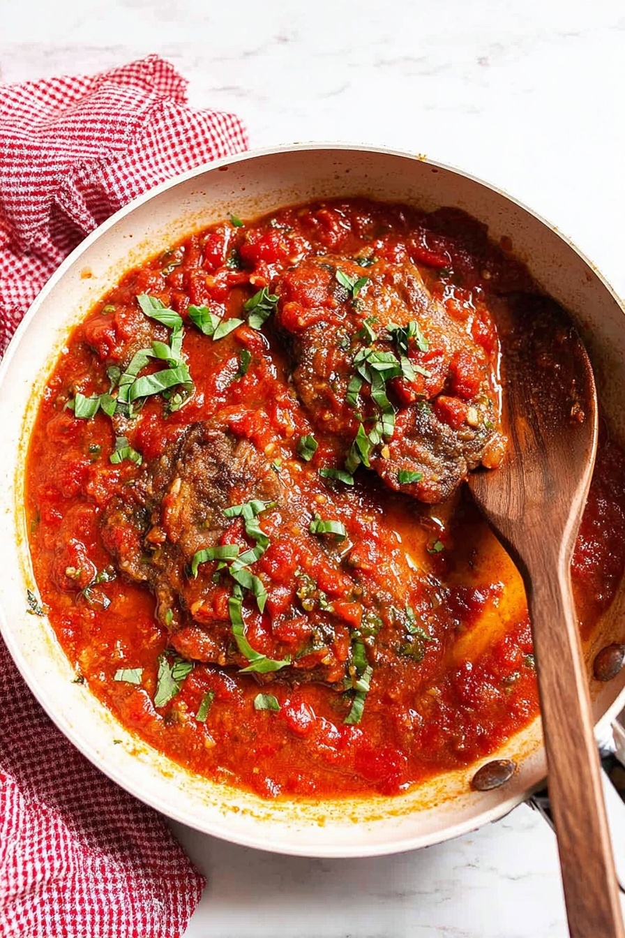 Steak Pizzaiola with Tomato Sauce – Irresistible Italian Flavor